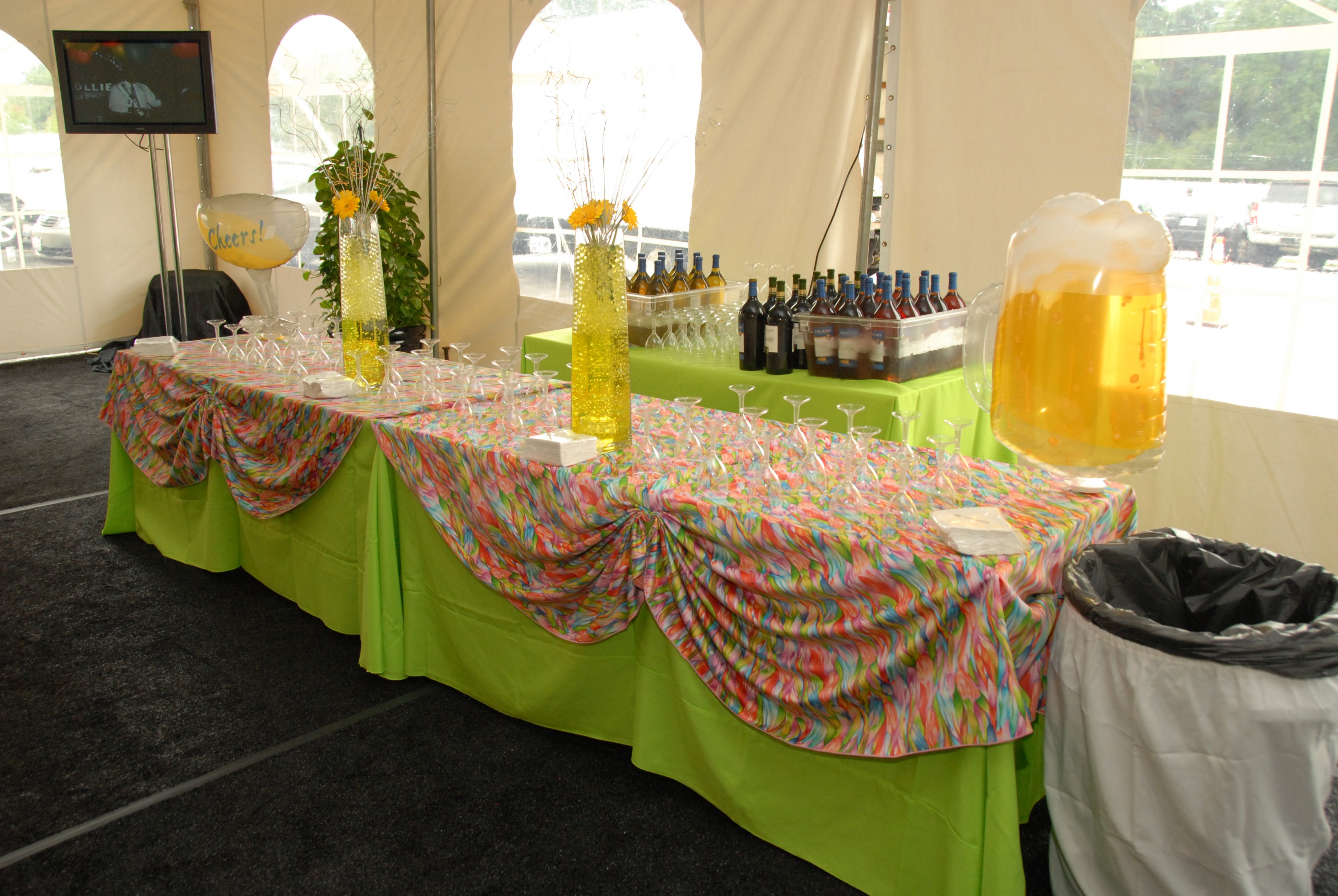 Portable Bar Rentals Chicago, IL | Cooler Rentals Chicago Illinois Rentals