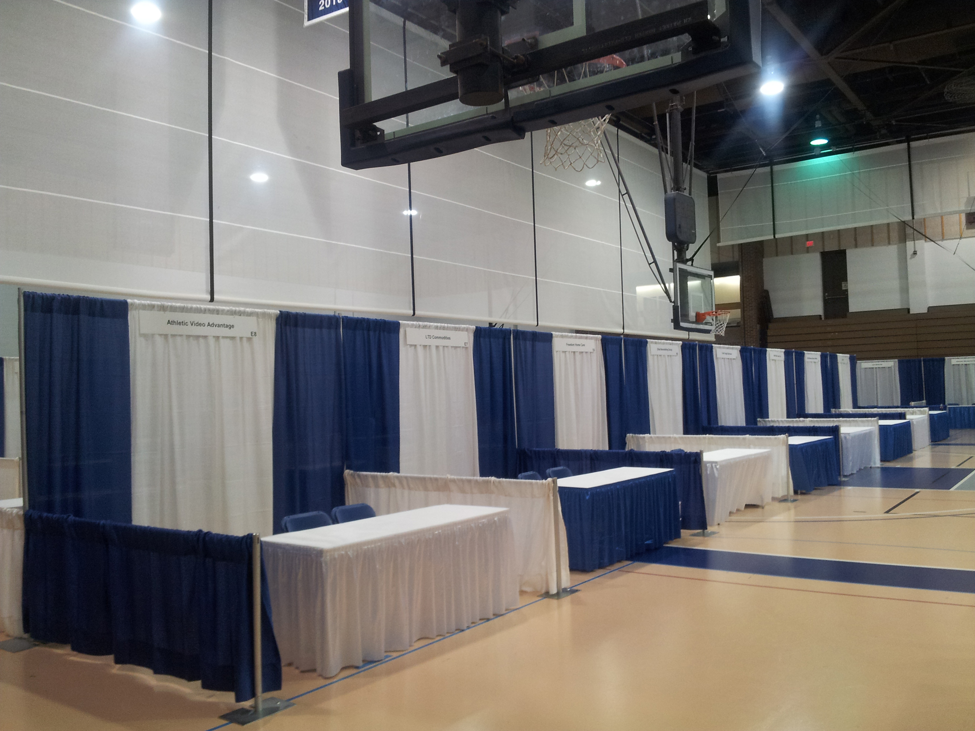 Pipe and Drape Rental Chicago, IL | Rent Pipe and Drape in Chicago for ...